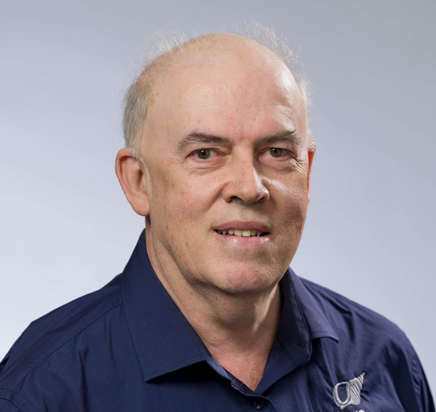 Dr John Healy - Staff profiles | Queensland Museum